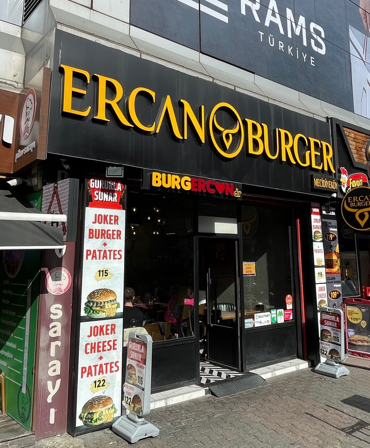 Ercan Burger - Mecideköy İstanbul